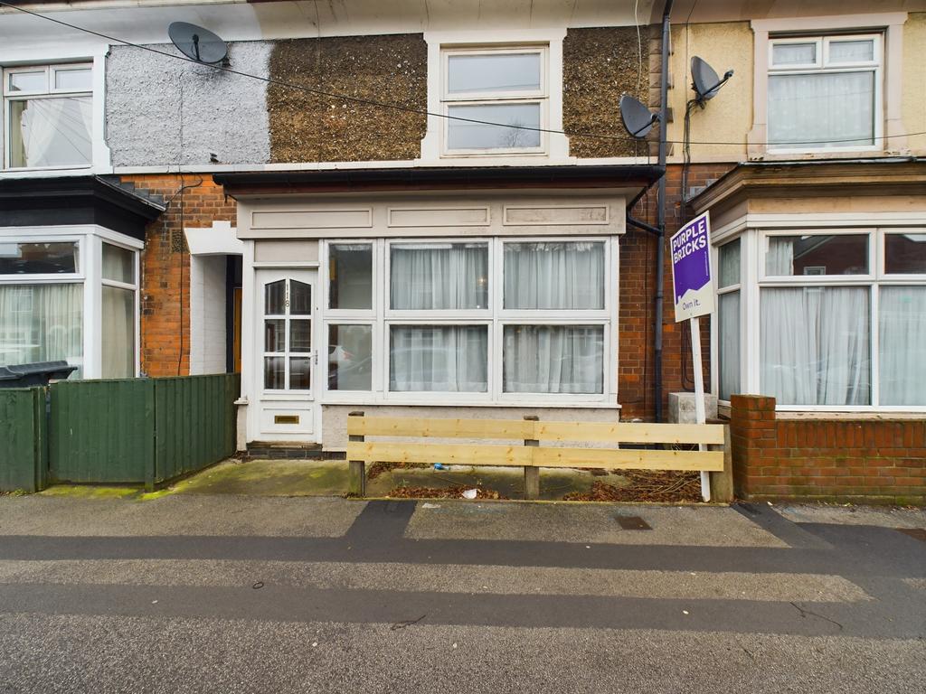 Perth Street West, Hull, HU5 3 bed terraced house for sale - £115,000