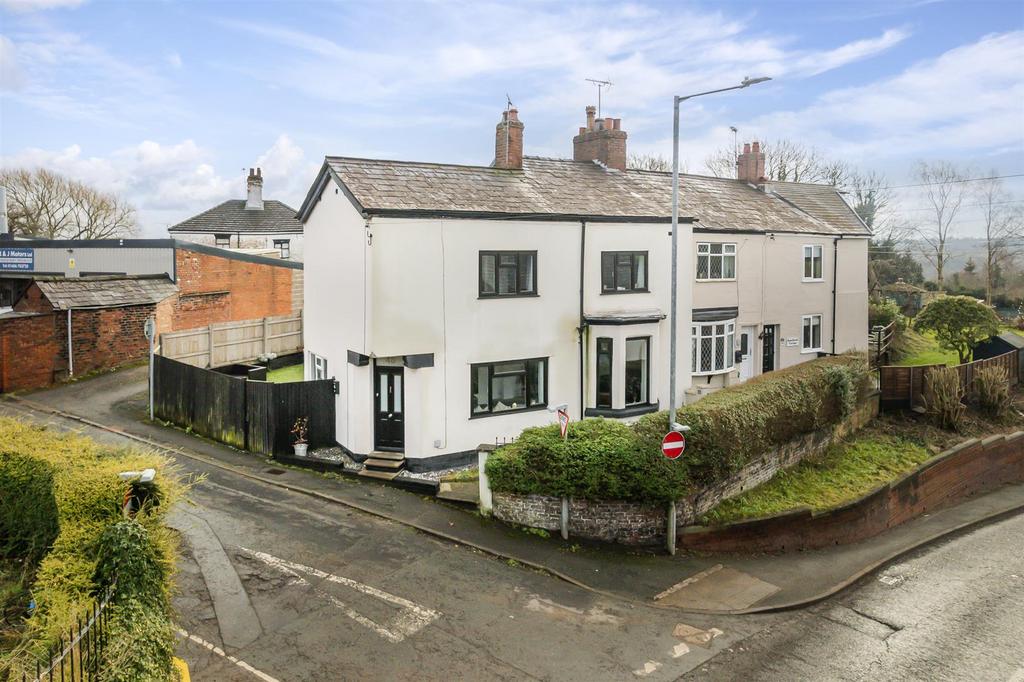 Runcorn Road, Barnton, Northwich 4 bed semi-detached house for sale - £ ...