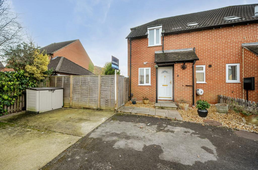 Faygate Way, Lower Earley, Reading 1 bed terraced house for sale - £265,000