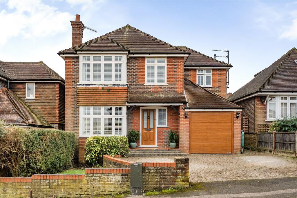 Ellis Avenue, Guildford GU2 4 bed detached house for sale - £1,200,000