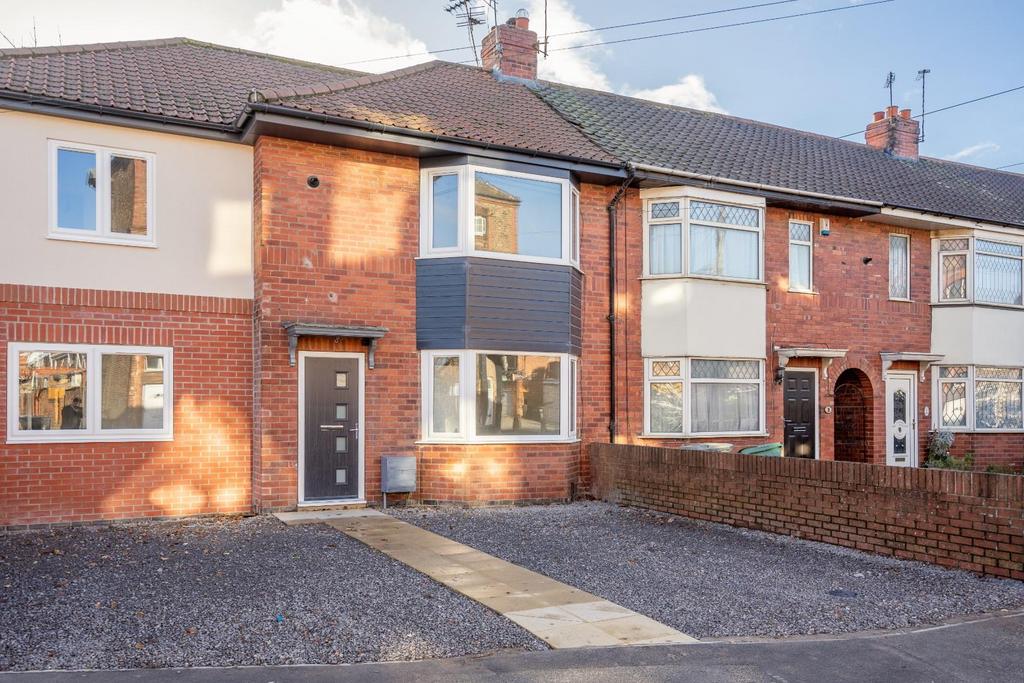 Garfield Terrace, York 2 bed terraced house - £280,000