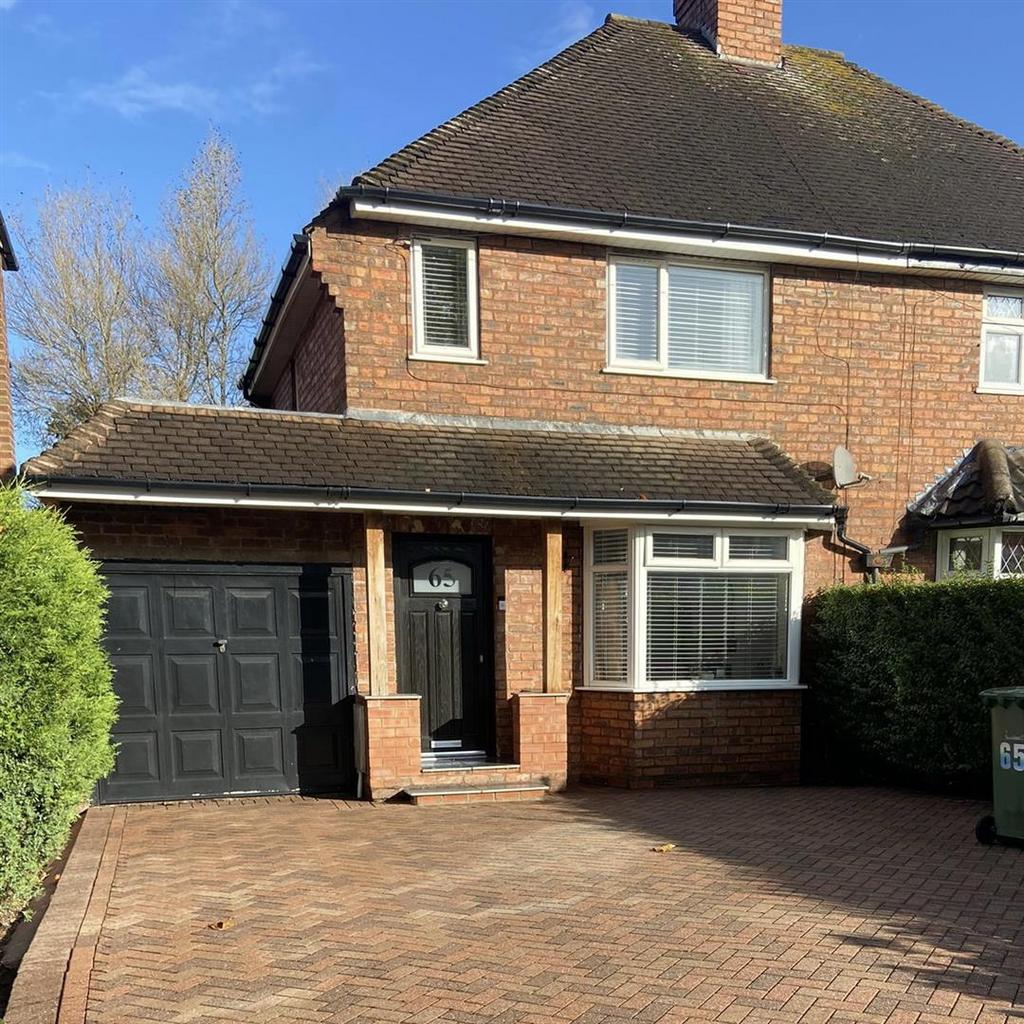 Leighswood Avenue, Aldridge 2 bed semi-detached house - £270,000