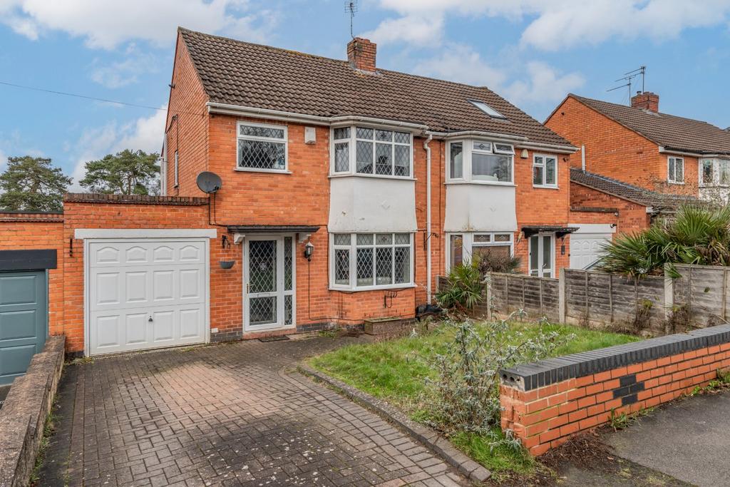 Forge Mill Road, Riverside, Redditch... 3 bed semi-detached house - £ ...