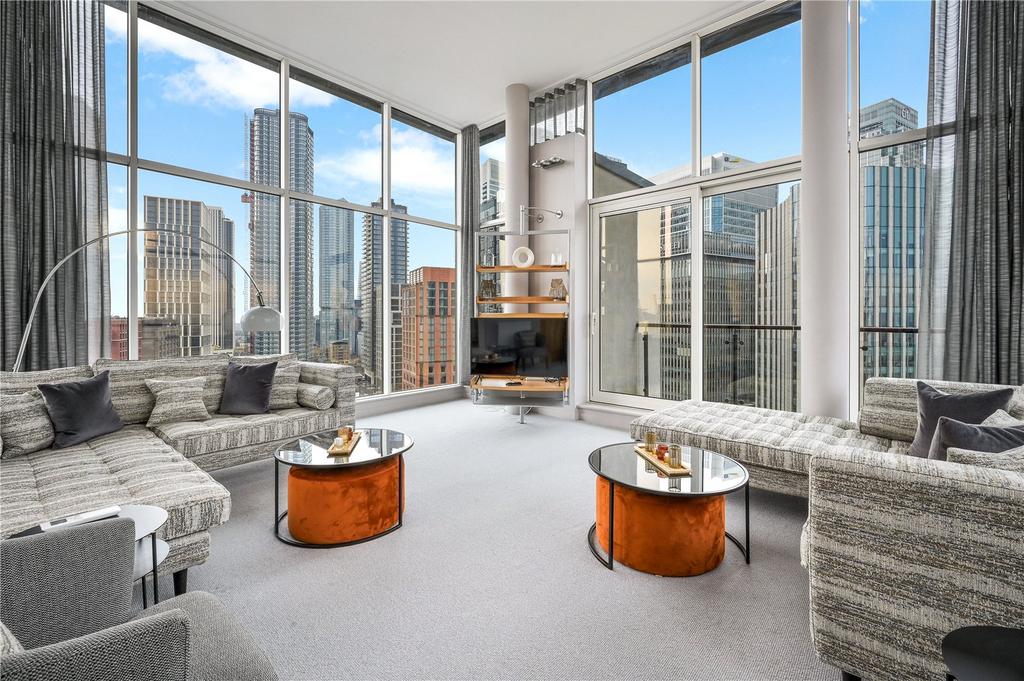 Boardwalk Place, London, E14 3 bed penthouse - £13,650 pcm (£3,150 pw)