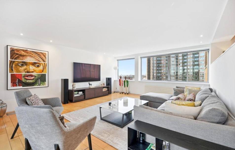 Penthouse Apartment, Yoo Building, 17... 3 bed maisonette for sale - £ ...