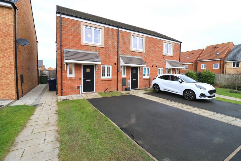 Cochrane Gardens, Redcar, TS10 2 bed end of terrace house - £159,950