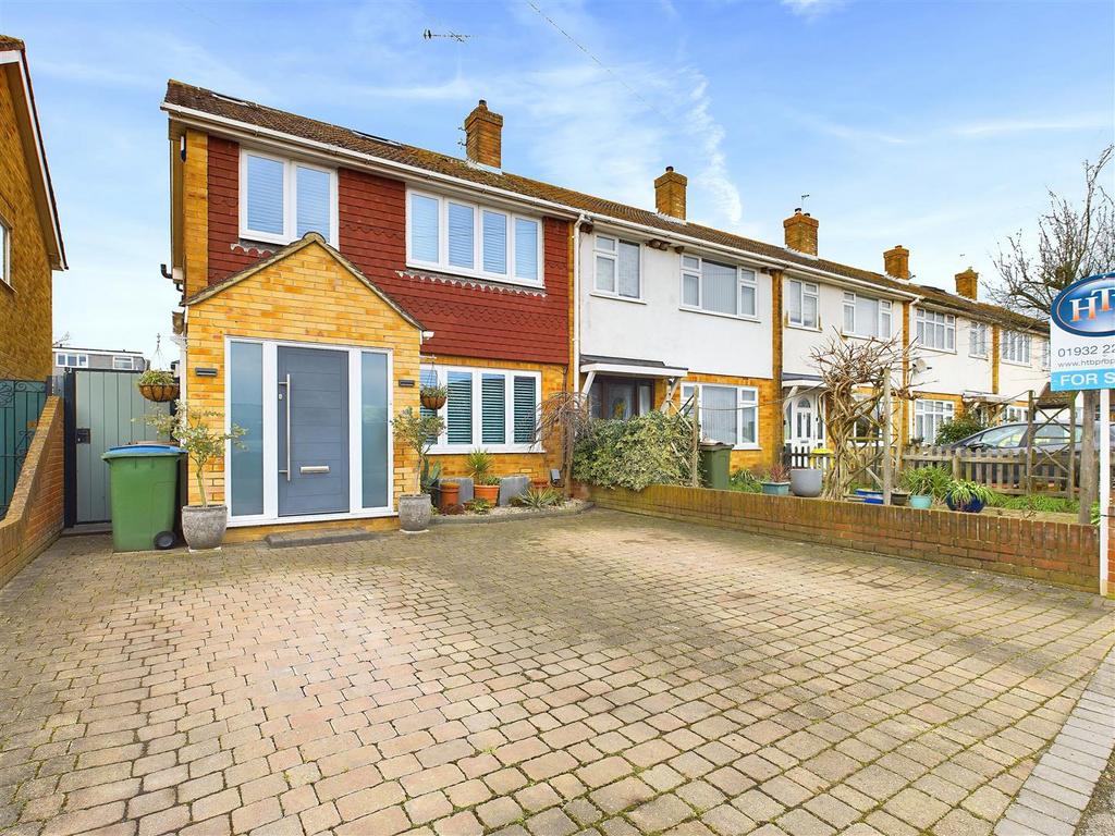 Field Common Lane, Walton-On-Thames 4 bed end of terrace house for sale ...