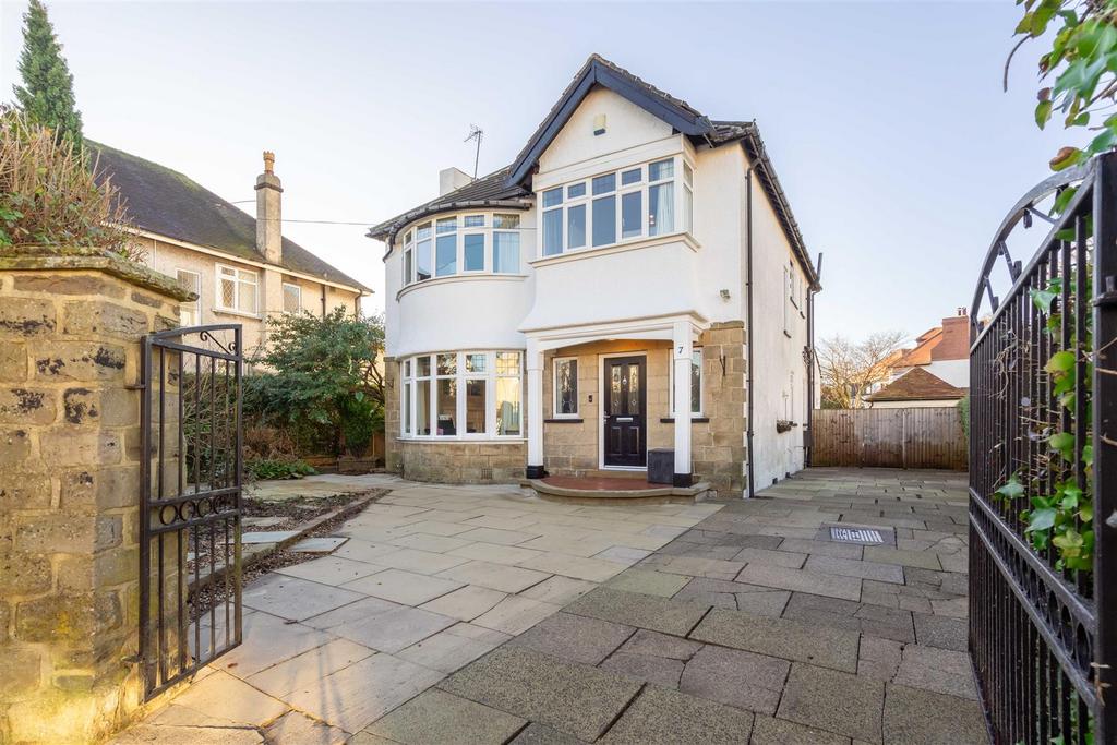 Southfield Drive, Leeds LS17 4 bed detached house - £775,000
