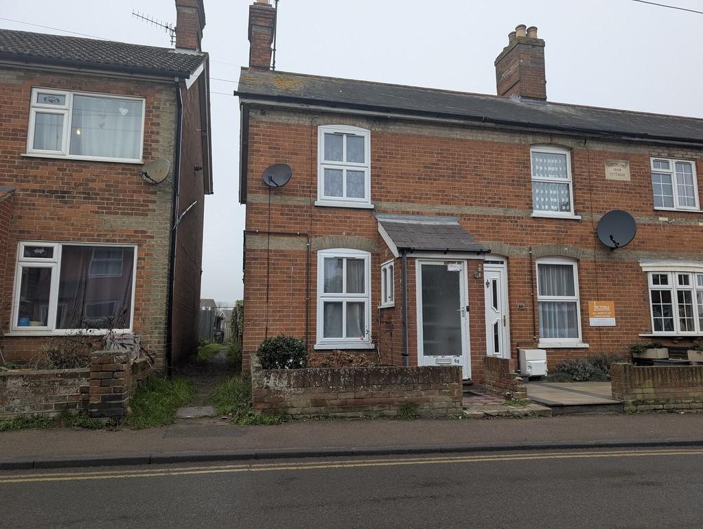 Haylings Road, Leiston 3 bed end of terrace house - £875 pcm (£202 pw)