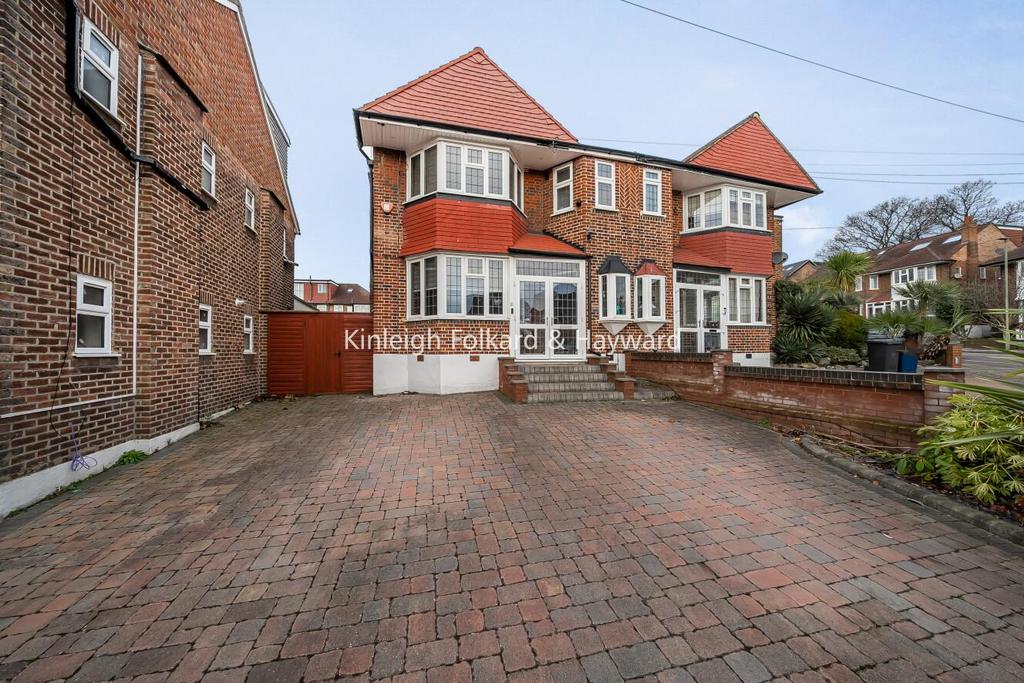 Mandeville Road, Southgate, London, N14 4 bed semi-detached house for ...