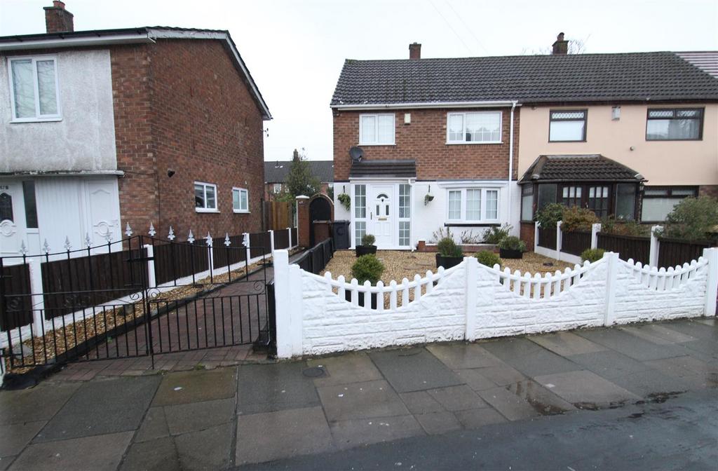 The Marian Way, Bootle L30 3 bed townhouse - £140,000