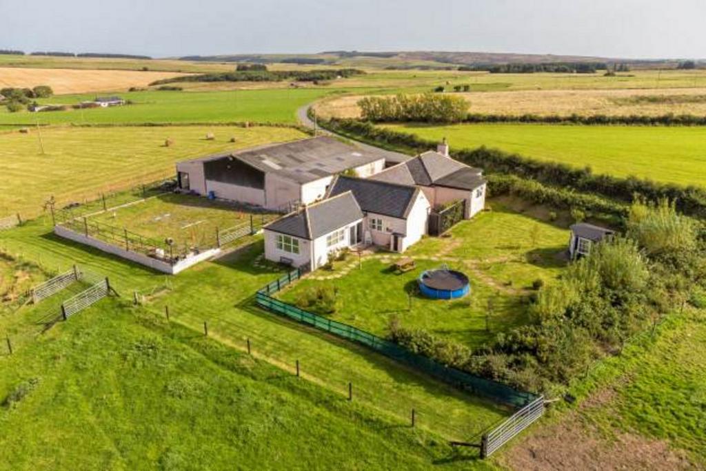 Turriff AB53 4 bed detached bungalow for sale - £445,000