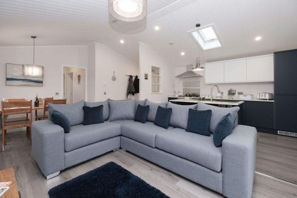 Brean Country Club 3 bed park home for sale - £245,000