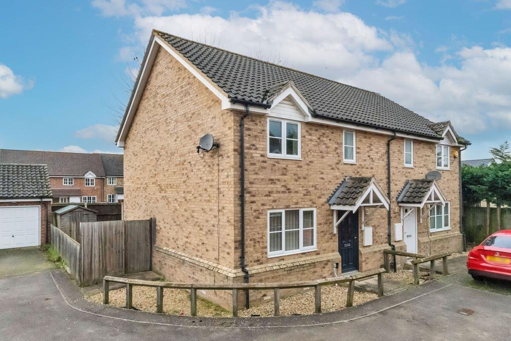 Heath Court, Bury St. Edmunds IP28 3 bed semi-detached house for sale ...
