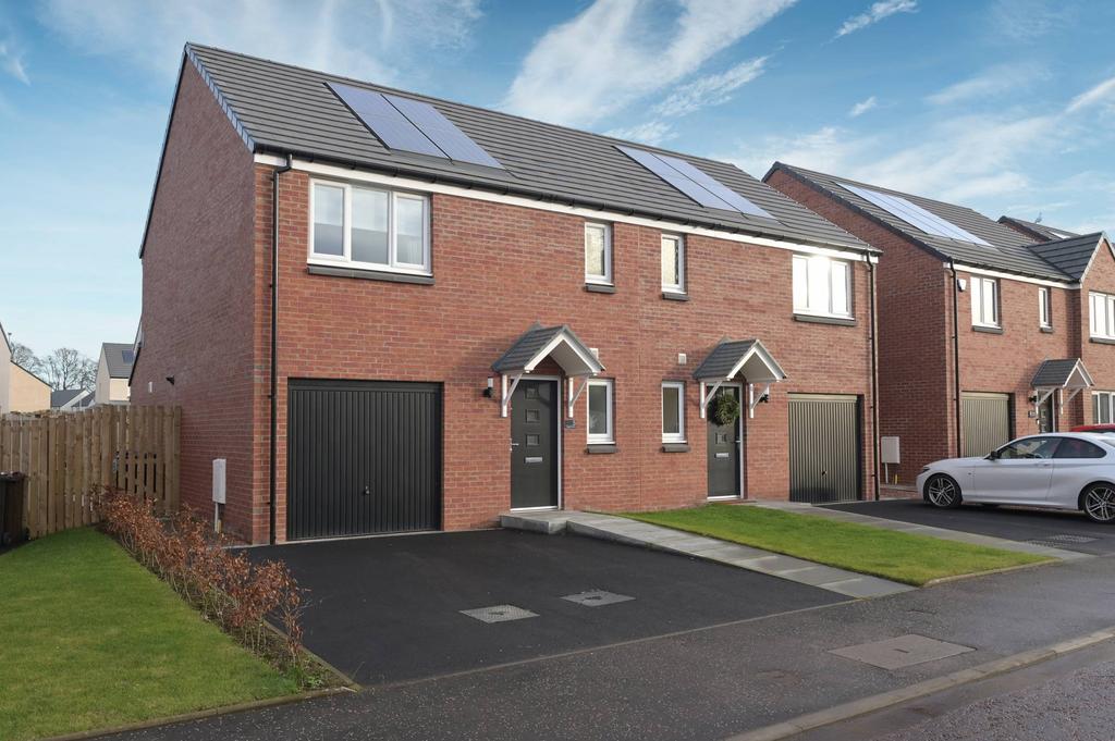 5 Seggie Square, Guardbridge, St.... 3 bed semi-detached house for sale ...