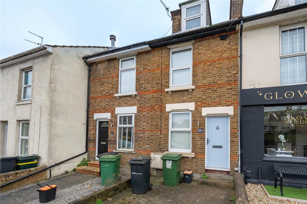 Tonbridge Road, Maidstone, ME16 2 bed terraced house for sale - £240,000