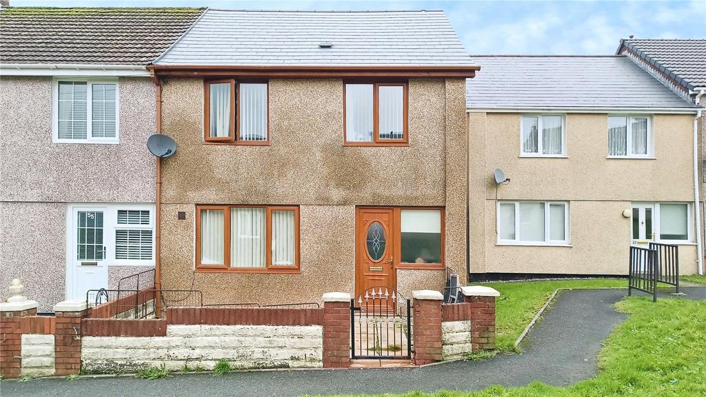 East Pentwyn, Blaina, Abertillery... 2 bed end of terrace house - £110,000