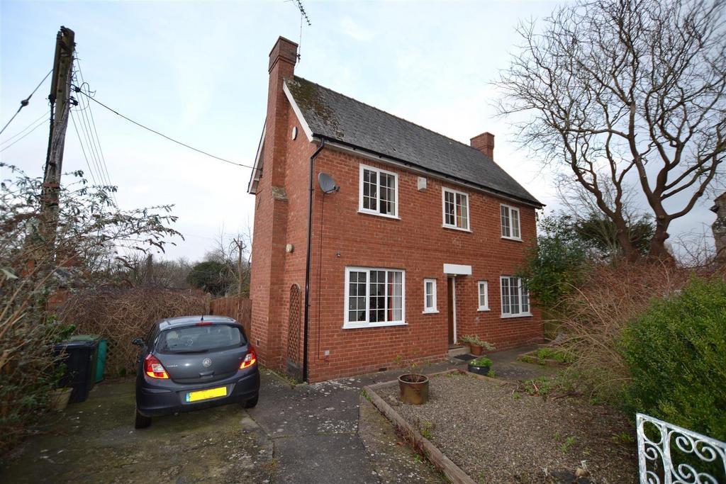 The Priory, Leominster 3 bed detached house - £295,000