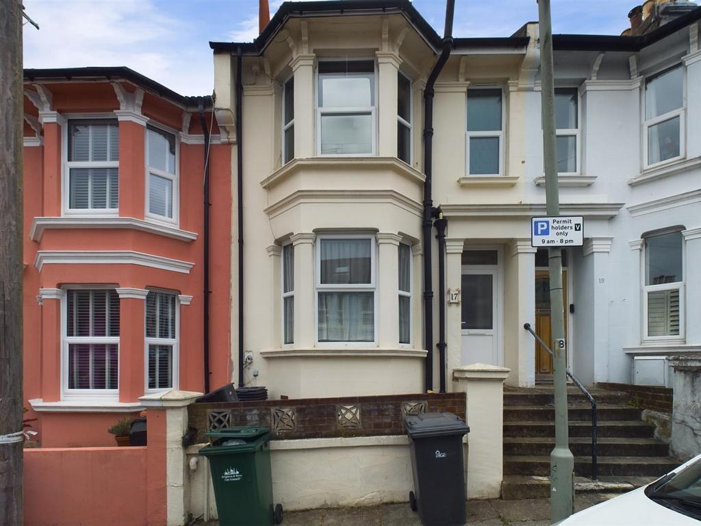 Bentham Road, Brighton 4 bed terraced house - £2,600 pcm (£600 pw)