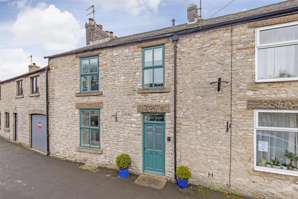 Queen Street, Tideswell, Buxton 3 bed terraced house for sale - £390,000