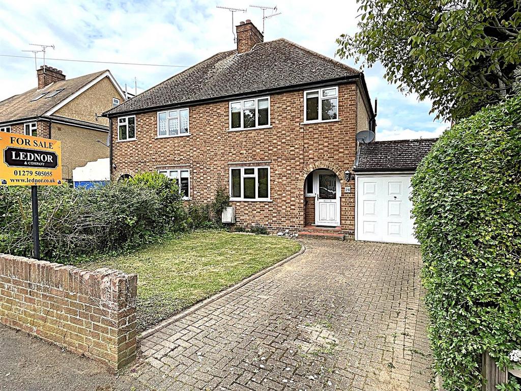 Thorley Park Road, Bishop's Stortford... 3 bed semi-detached house - £ ...
