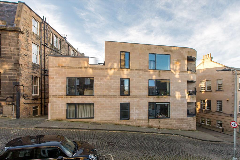 Union Street, Edinburgh, Midlothian 2 bed apartment - £470,000