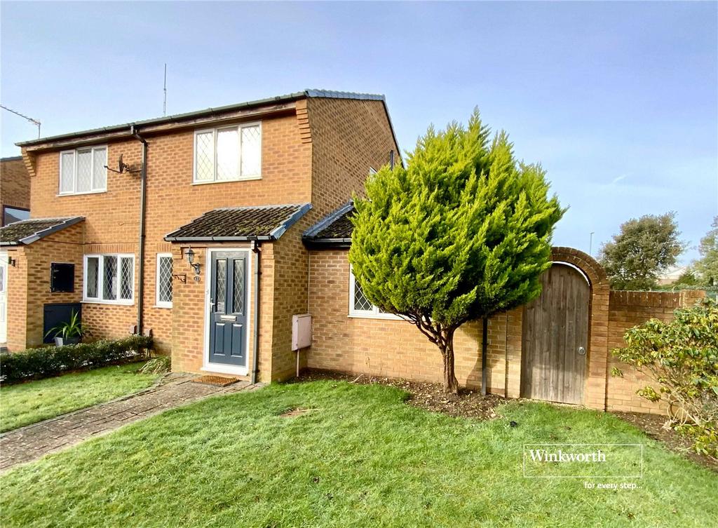 Andover Close, Christchurch, Dorset... 2 bed semi-detached house - £365,000
