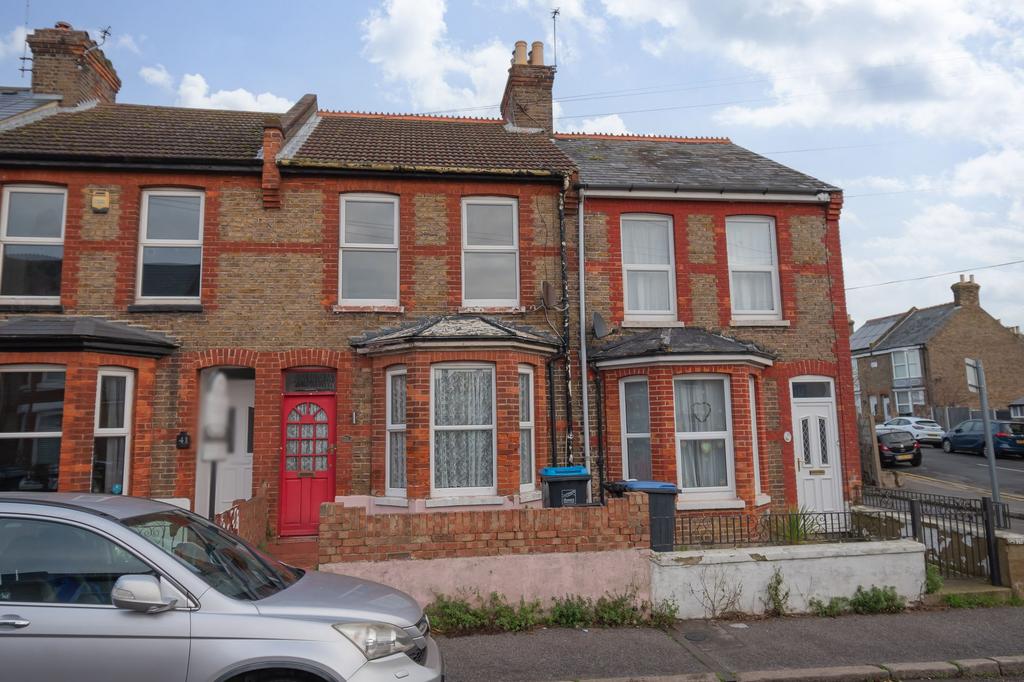 Cecilia Road, Ramsgate, CT11 2 bed terraced house - £950 pcm (£219 pw)