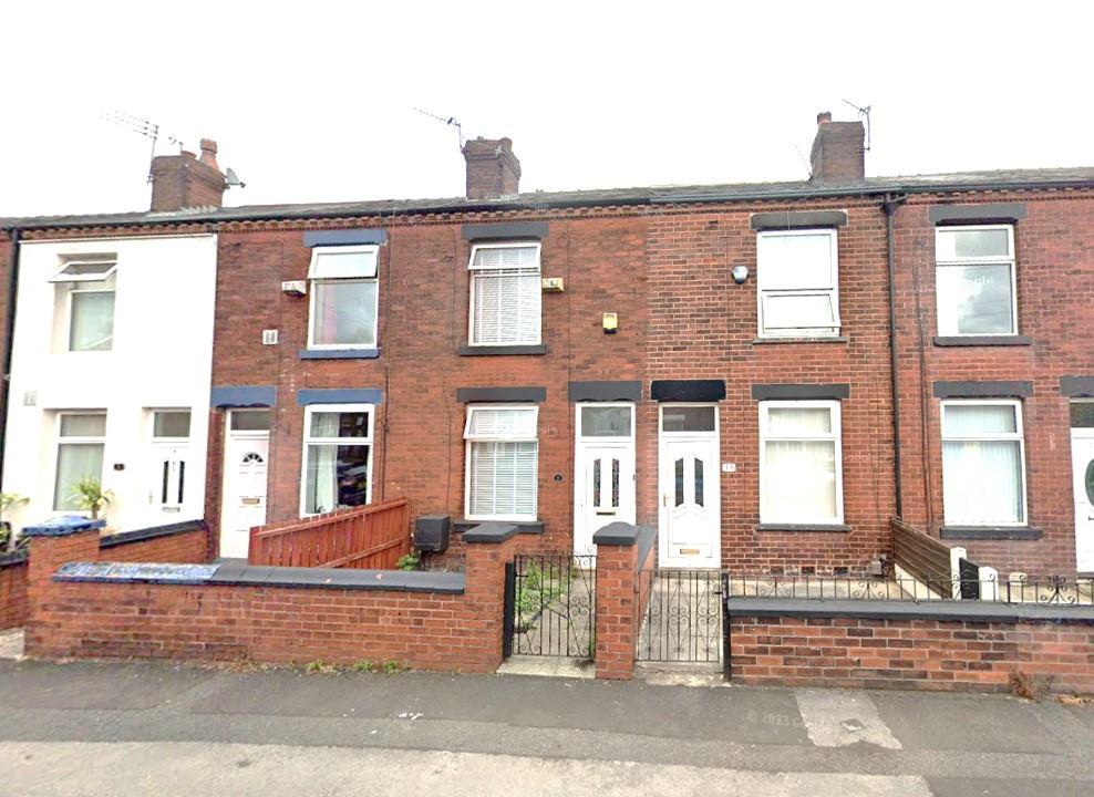 Highfield Street, Manchester M34 2 bed terraced house - £950 pcm (£219 pw)