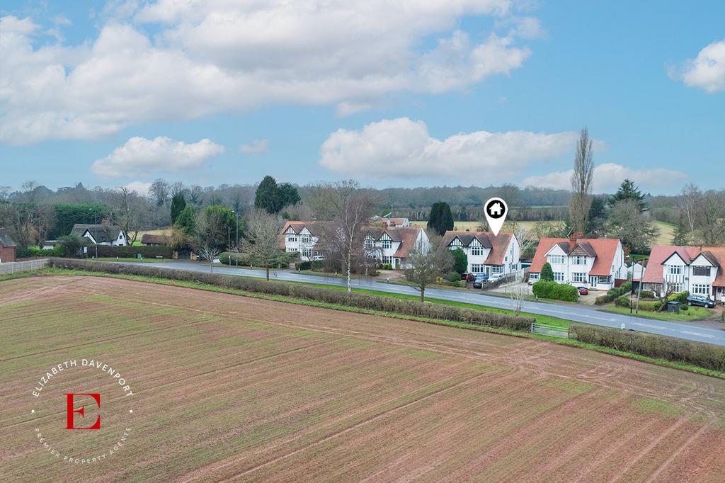 Crackley Crescent, Kenilworth, CV8 3 bed semi-detached house - £540,000