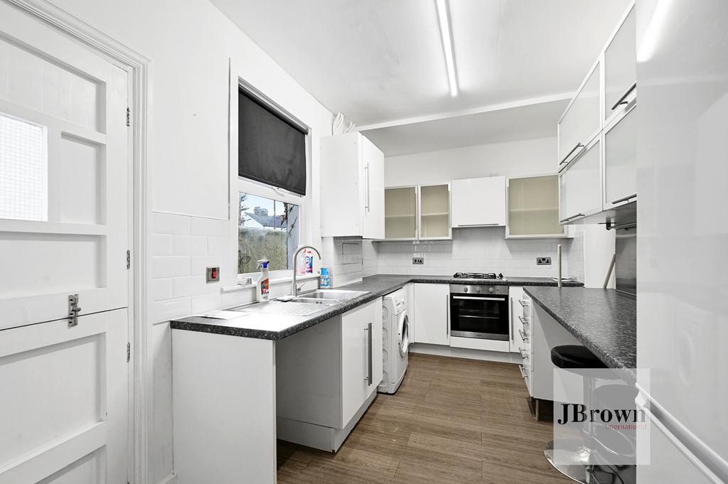 Kent Road, Grays, RM17 3 bed terraced house for sale - £330,000