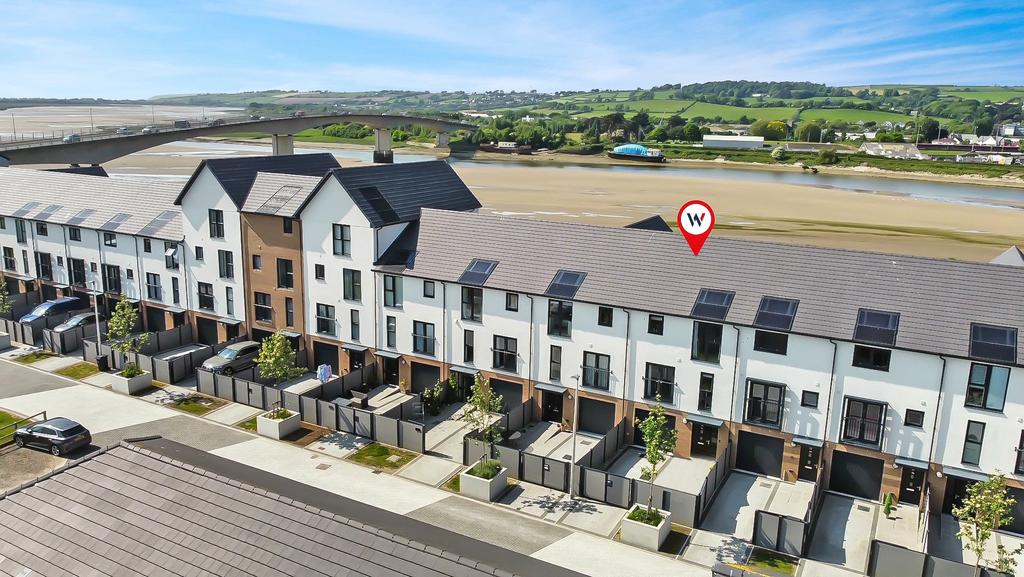 Taw Wharf, Sticklepath, Barnstaple, EX31 3 bed terraced house for sale ...