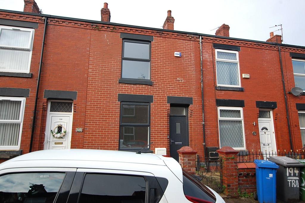 Trafalgar Street, Greater Manchester OL7 2 bed terraced house - £1,100 ...