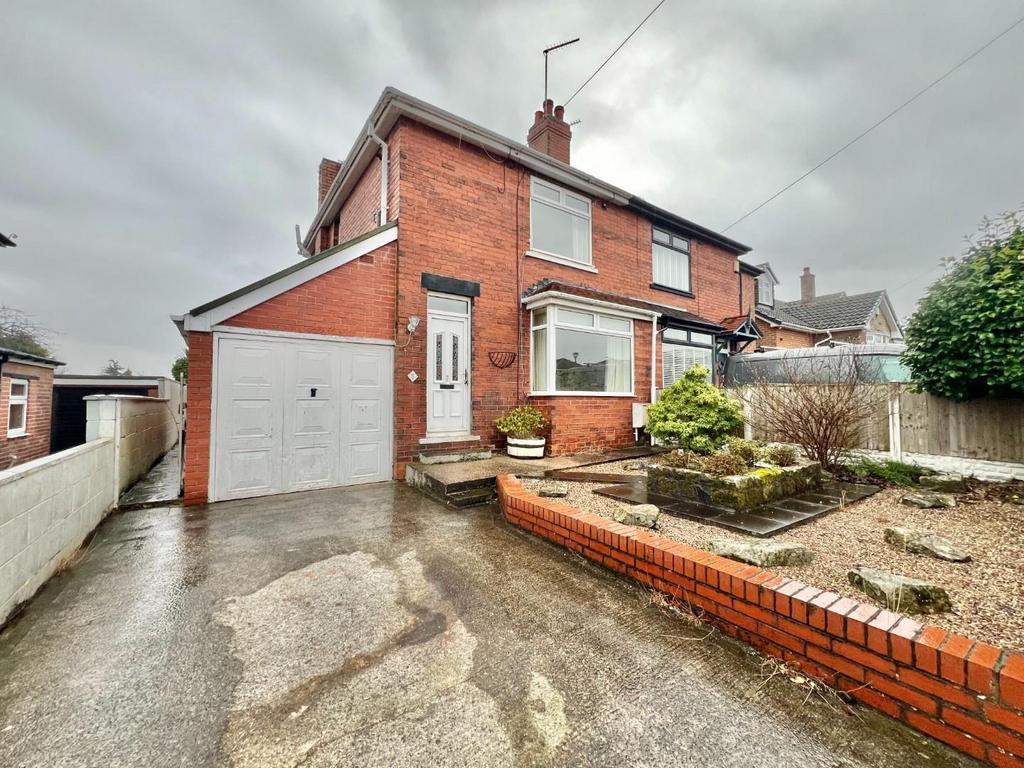 Moorland Avenue, Staincross, Barnsley 2 bed semi-detached house for ...