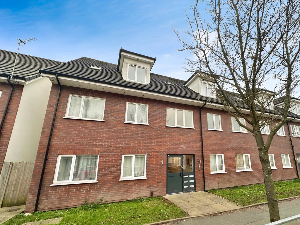 Christ Church Court, Wolverhampton WV6 1 bed flat for sale - £65,000