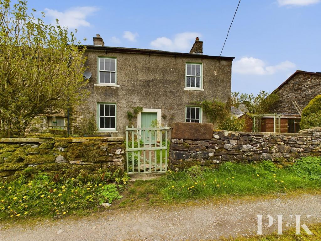 Penrith CA10 3 bed farm house - £215,000