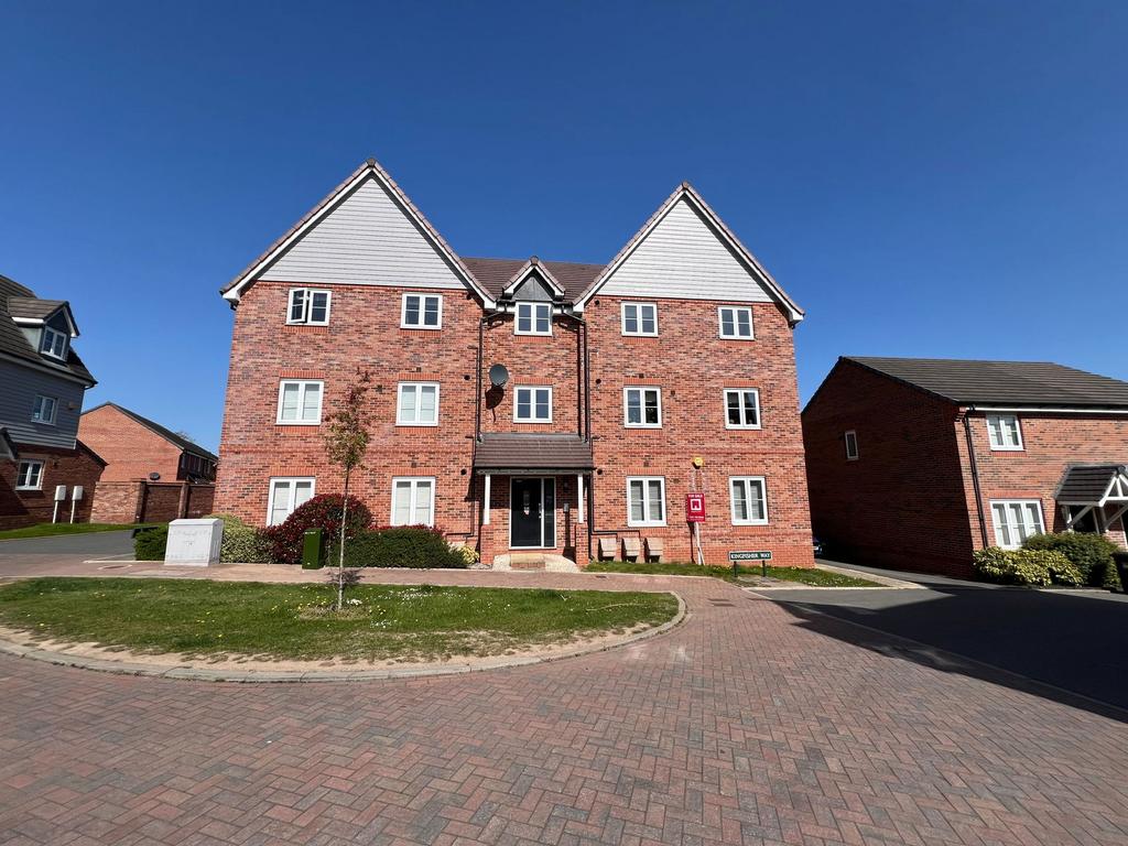 Kingfisher Way, Cheswick Green 2 bed apartment for sale - £210,000