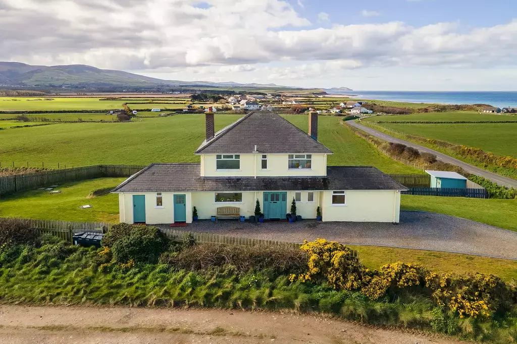 Kane Ellan House, Jurby West, Jurby 4 bed detached house for sale - £ ...