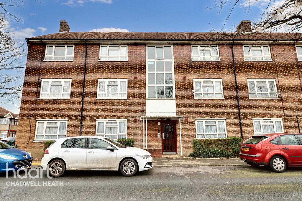 Whalebone Lane South, Dagenham 1 bed apartment for sale - £210,000