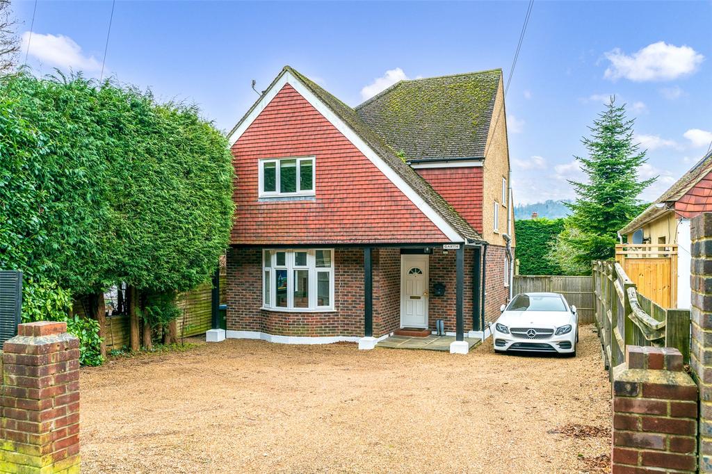 Findon Road, Findon Village... 3 bed detached house - £588,000