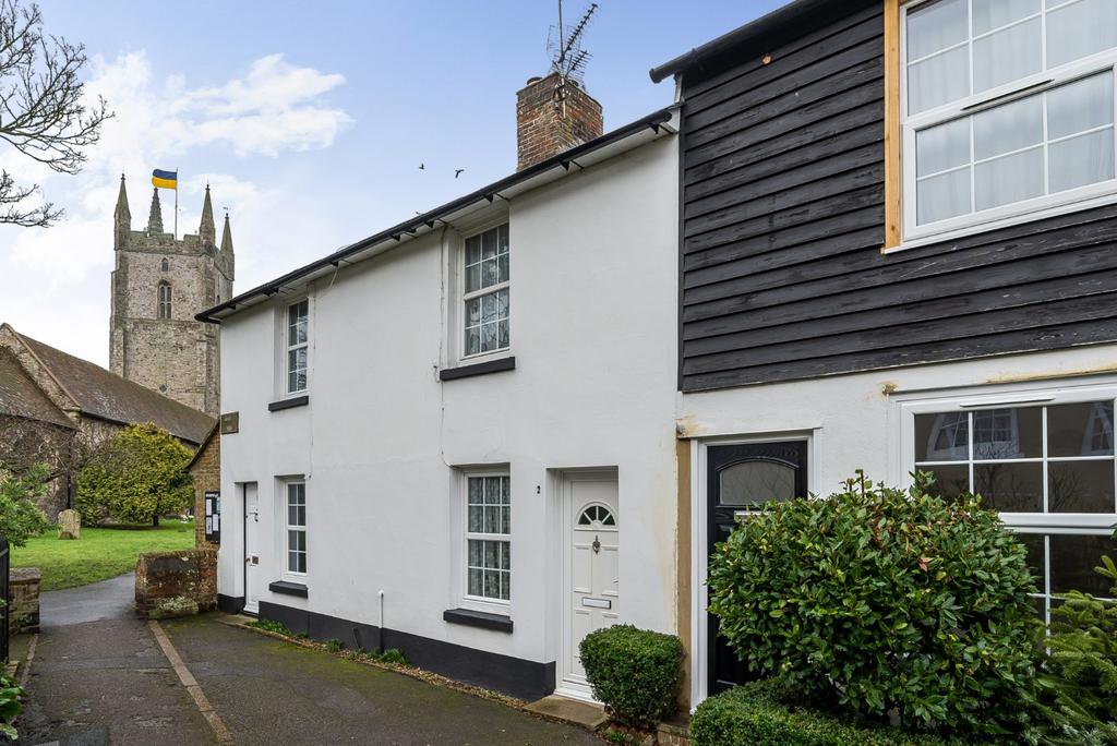 Church Road, Lydd, Romney Marsh... 3 bed terraced house for sale - £199,995