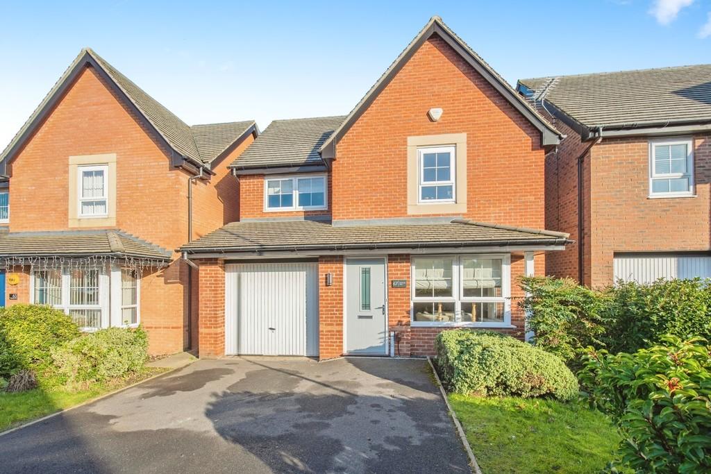 Merevale Way, Stenson Fields DE24 3 bed detached house - £290,000