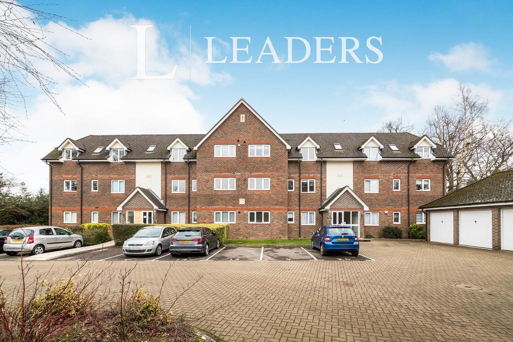 Highfield Road 2 bed flat - £1,350 pcm (£312 pw)