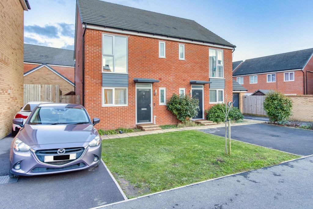 32 Apple Tree Close, Norton... 3 bed semi-detached house for sale - £ ...