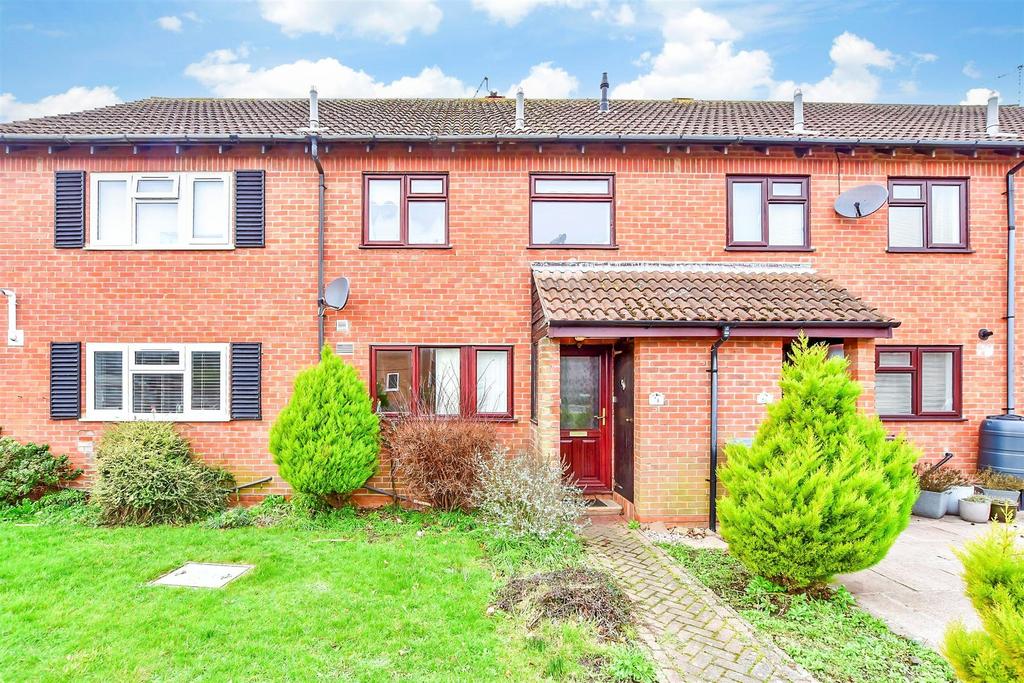 Church Road, Rustington, West Sussex 3 bed terraced house - £285,000