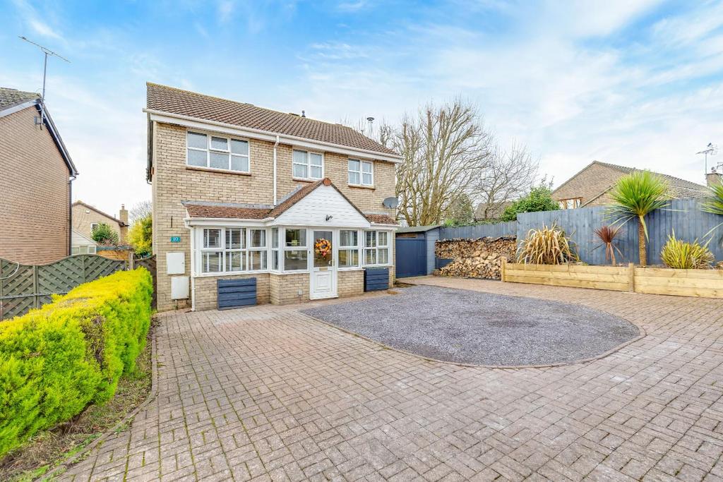 10 Elworthy Close, Sully, CF64 5TT 5 bed detached house for sale - £475,000