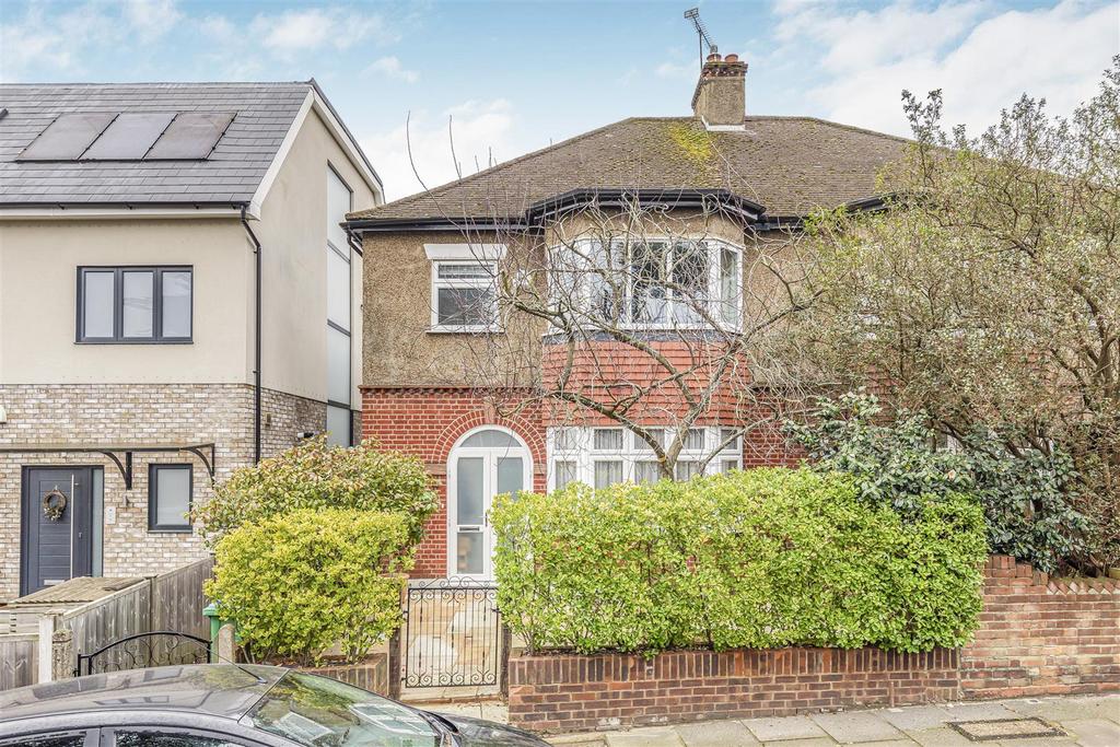 Stanley Road, East Sheen, SW14 3 bed semi-detached house - £1,295,000