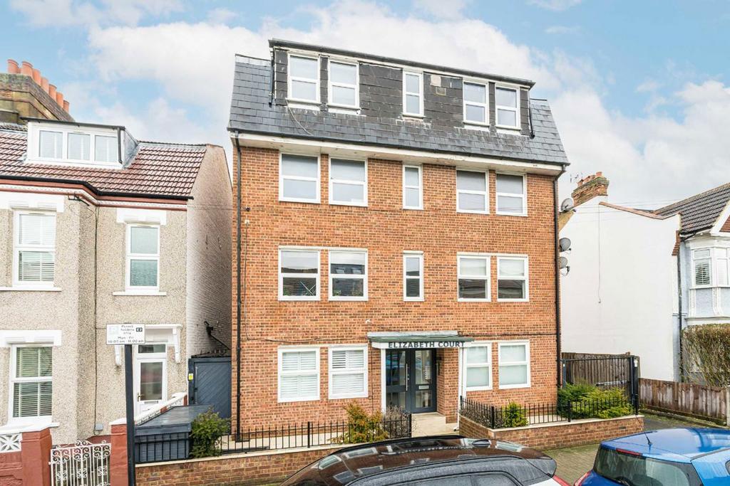 Moring Road, London SW17 1 bed flat - £1,550 pcm (£358 pw)