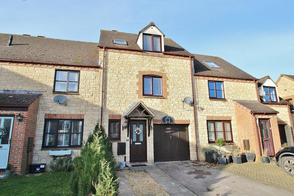 Broadway Close, Witney, OX28 3 bed terraced house for sale - £385,000