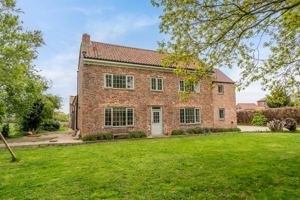 Laytham, York 5 bed detached house - £1,000,000